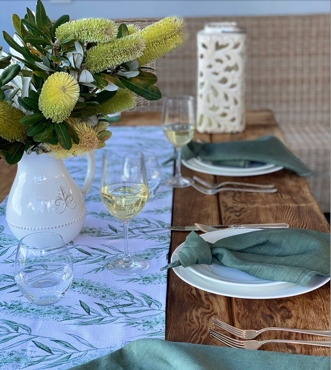 Table Runners – Corner of the Garden