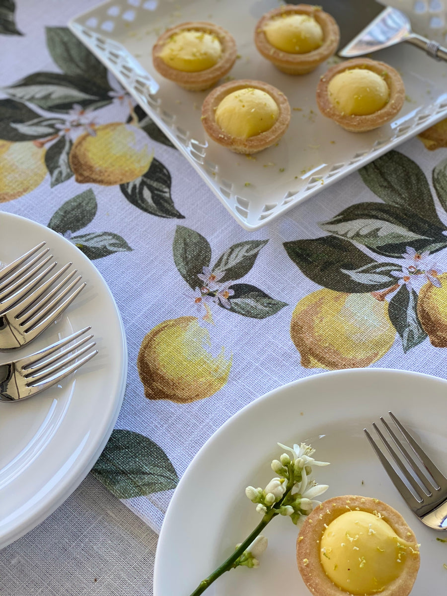 Lemon Amalfi Table Runner – Corner of the Garden
